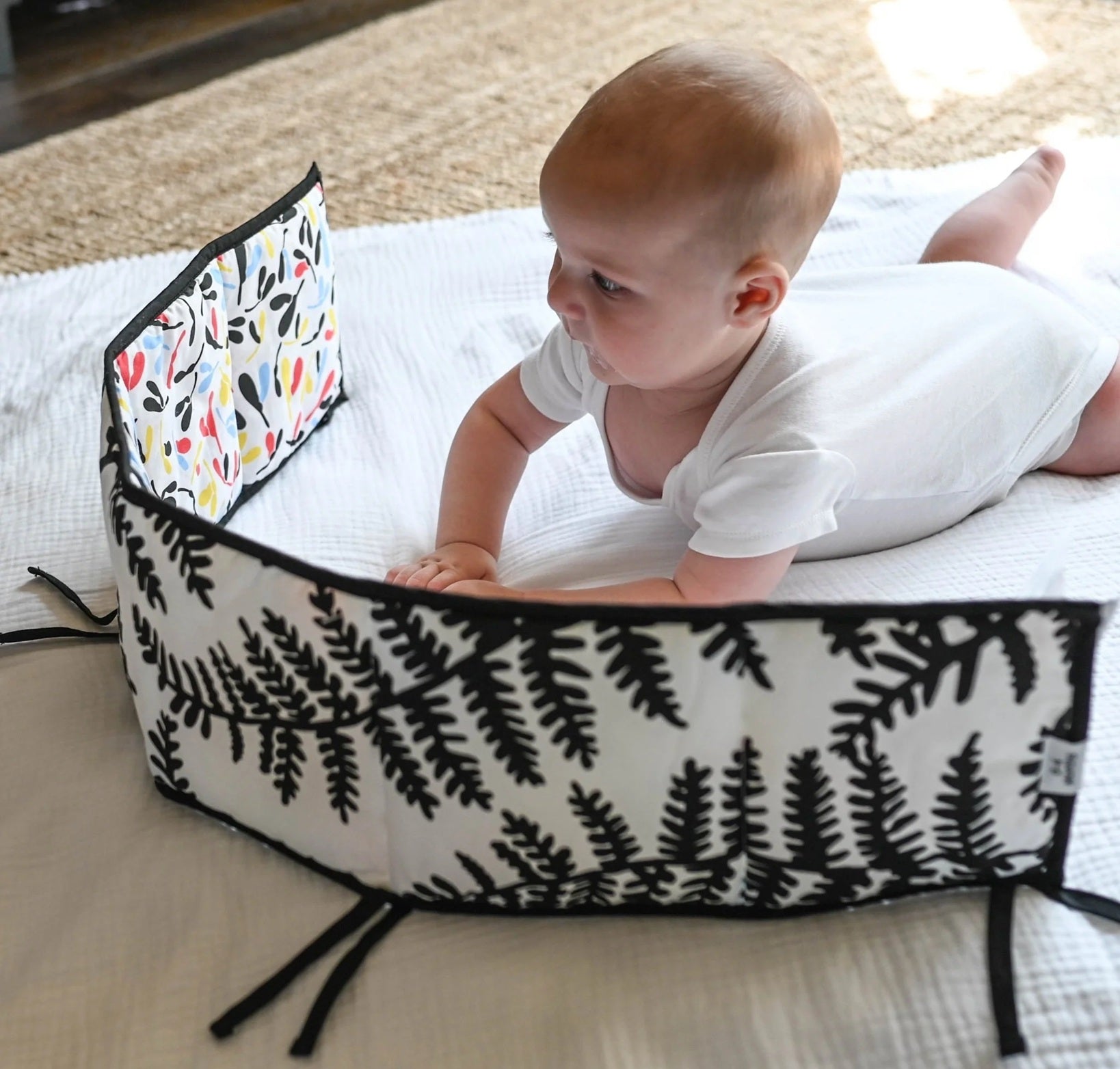 Baby Sensory Toys UK | Newborn, 6 Month & High Contrast Toys | Soren's ...